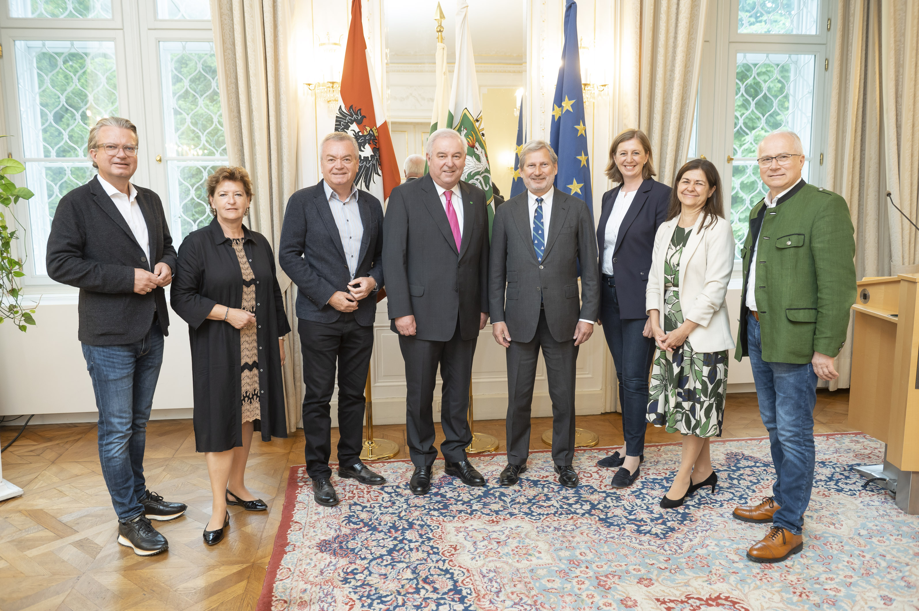 Steiermark-Besuch von EU-Kommissar Hahn: Intensiver Austausch mit der ...